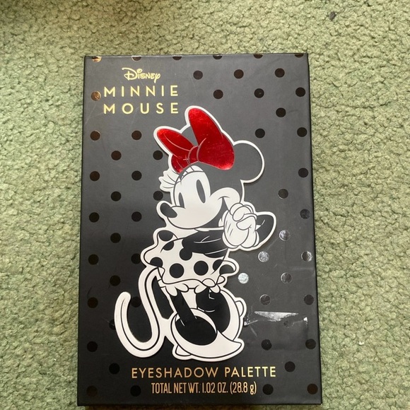 Disney | Makeup | Disney Minnie Mouse 2color Eyeshadow Palette | Poshmark